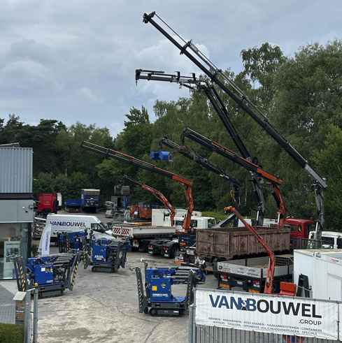 Van Bouwel Group on holiday from August 9th to 17th.